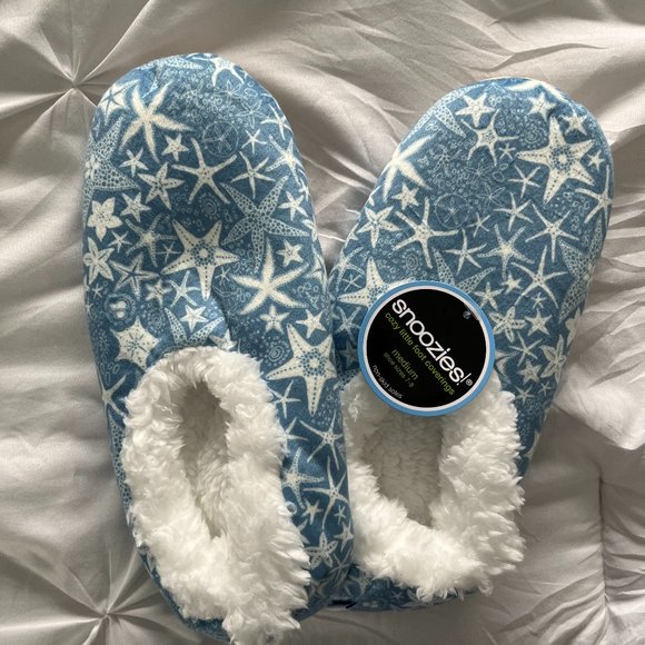 Snoozies | Shoes | Snooziesslippers | Poshmark